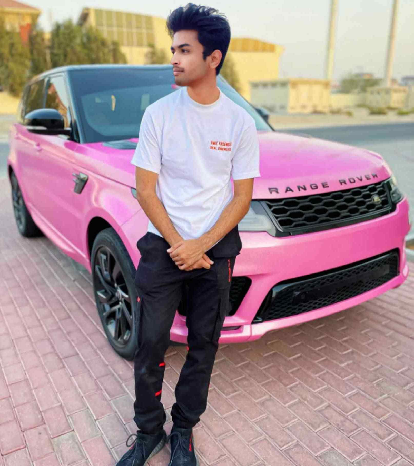 ARUN'S PORTFOLIŌ - website Developer